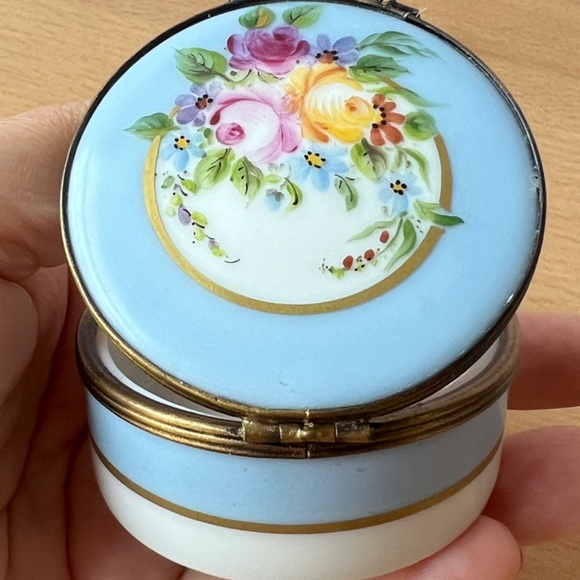 Limoges | Accessories | Antique Vintage Limoges France Porcelain Pill ...